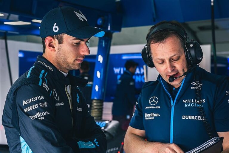 Latifi opens up on 'big sacrifice' amid risk of him losing Williams seat