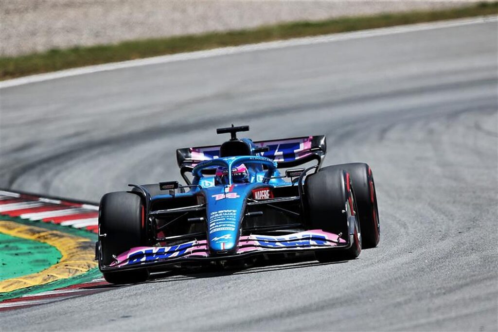 Fernando Alonso hoping for ‘clean weekend’ in Barcelona